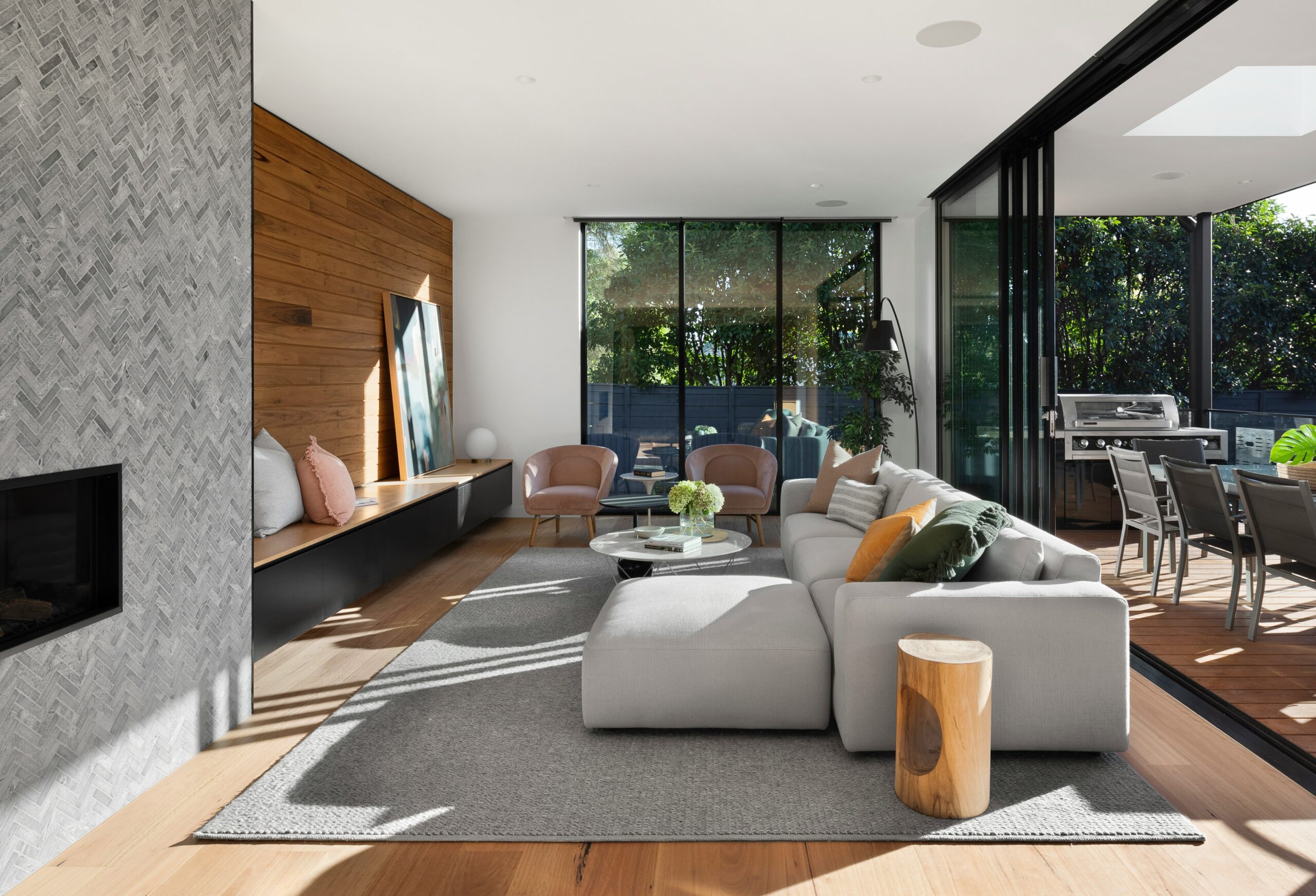 The Kon Mari Method: Decluttering The Marie Kondo Way